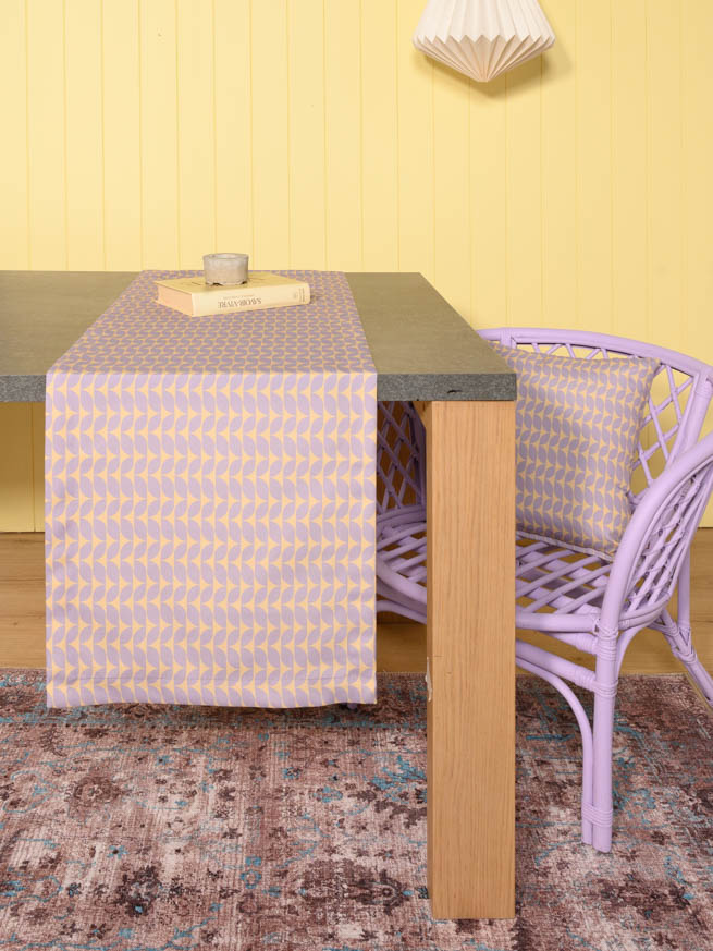 Table Runner Symmetry Living 45x145 Andrey Lilac