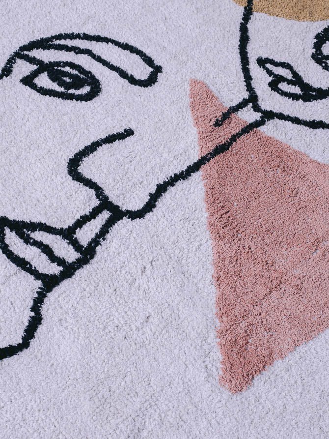 Handmade Line Art rug with Reve Faces – Symmetry Living